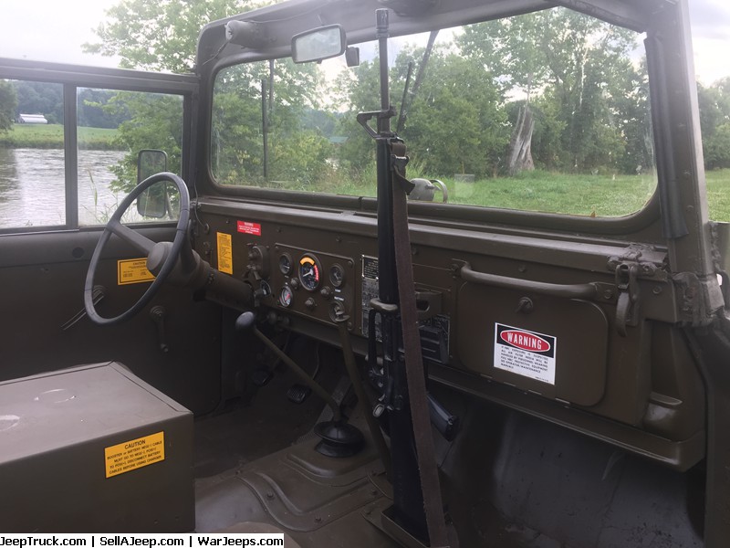 1967 M715 Jeep Kaiser 4