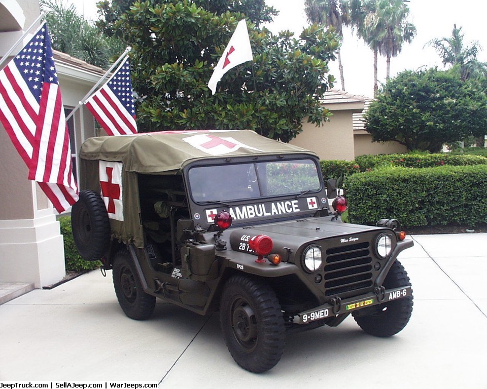M718 1061 Army Ambulance Jeep 6
