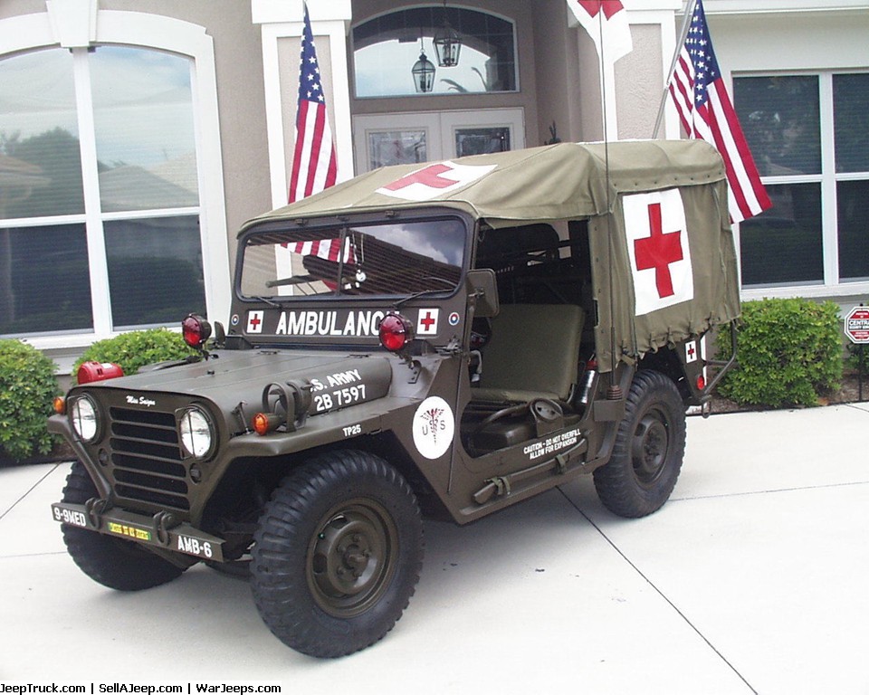 M718 1061 Army Ambulance Jeep 9