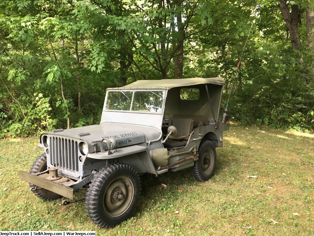 1944 WW II Navy Jeep Model GPW 5